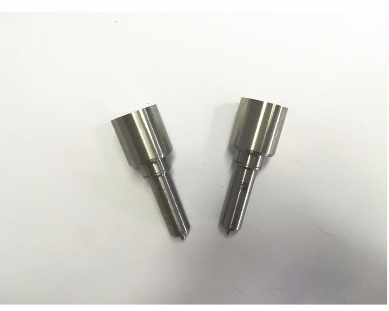 Delphi Common Rail Fuel Nozzle L374PBD L374PRD installed (D4CB) 2.5D/2. ...
